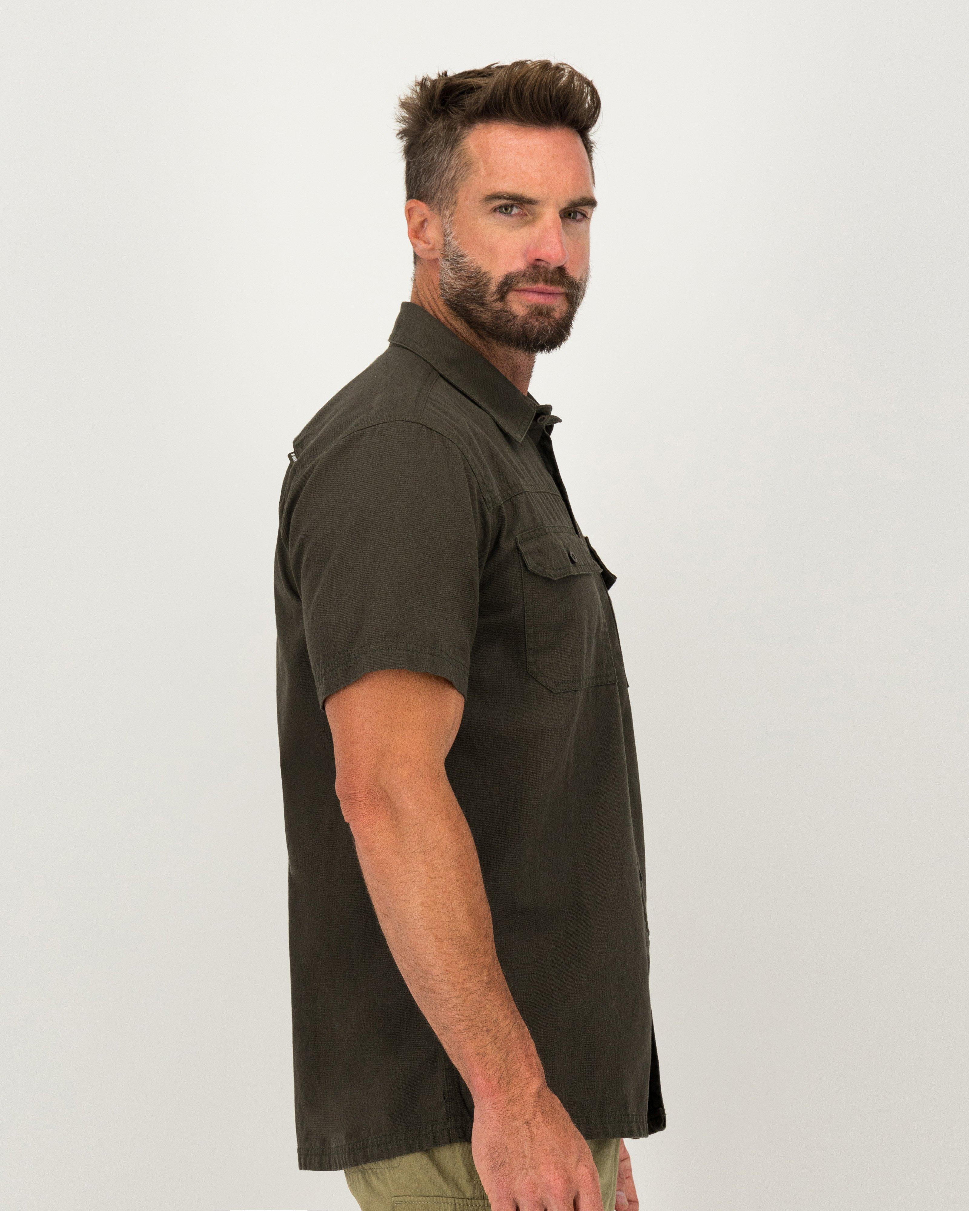 K-Way Men’s Elements Safari Heavyweight Short Sleeve Shirt