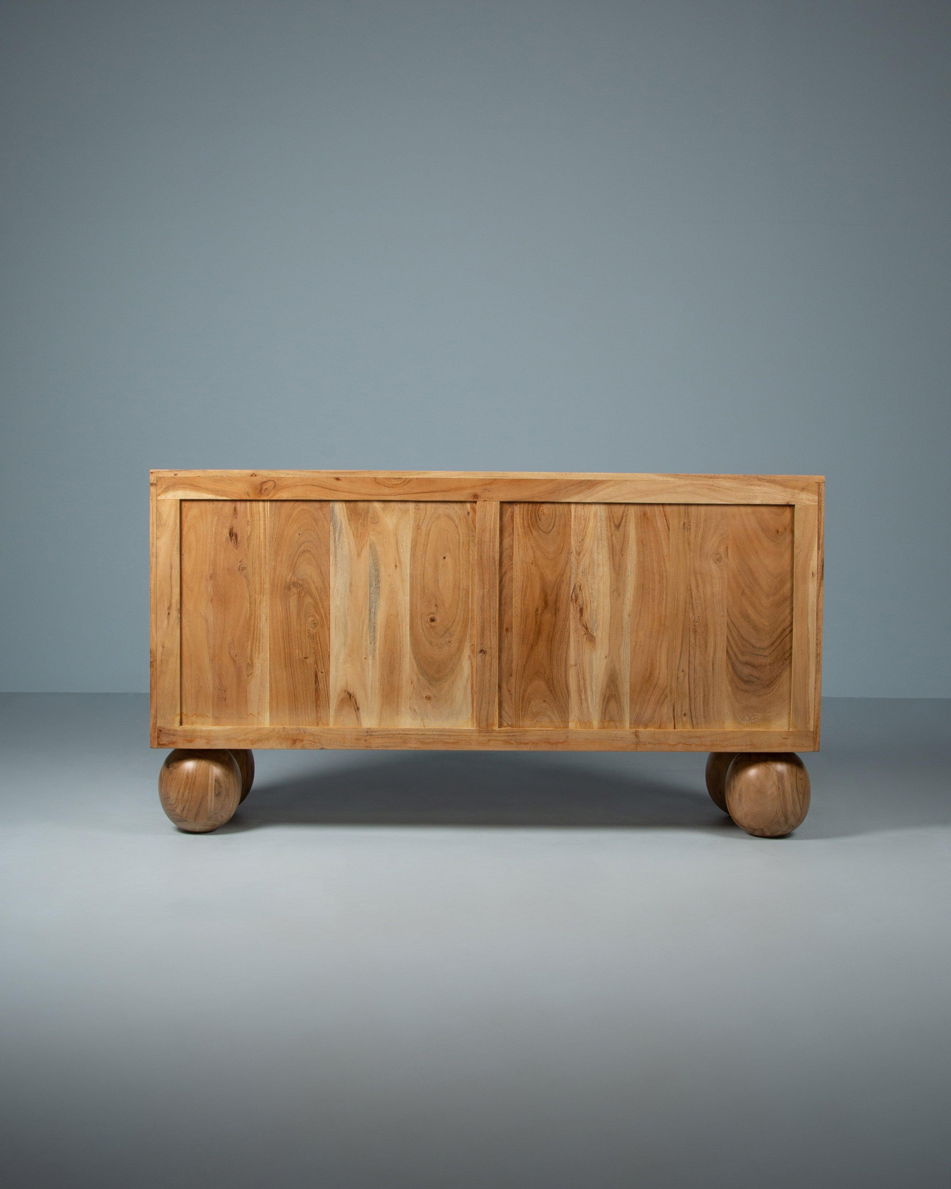 Uma Server - Poetry Clothing Store