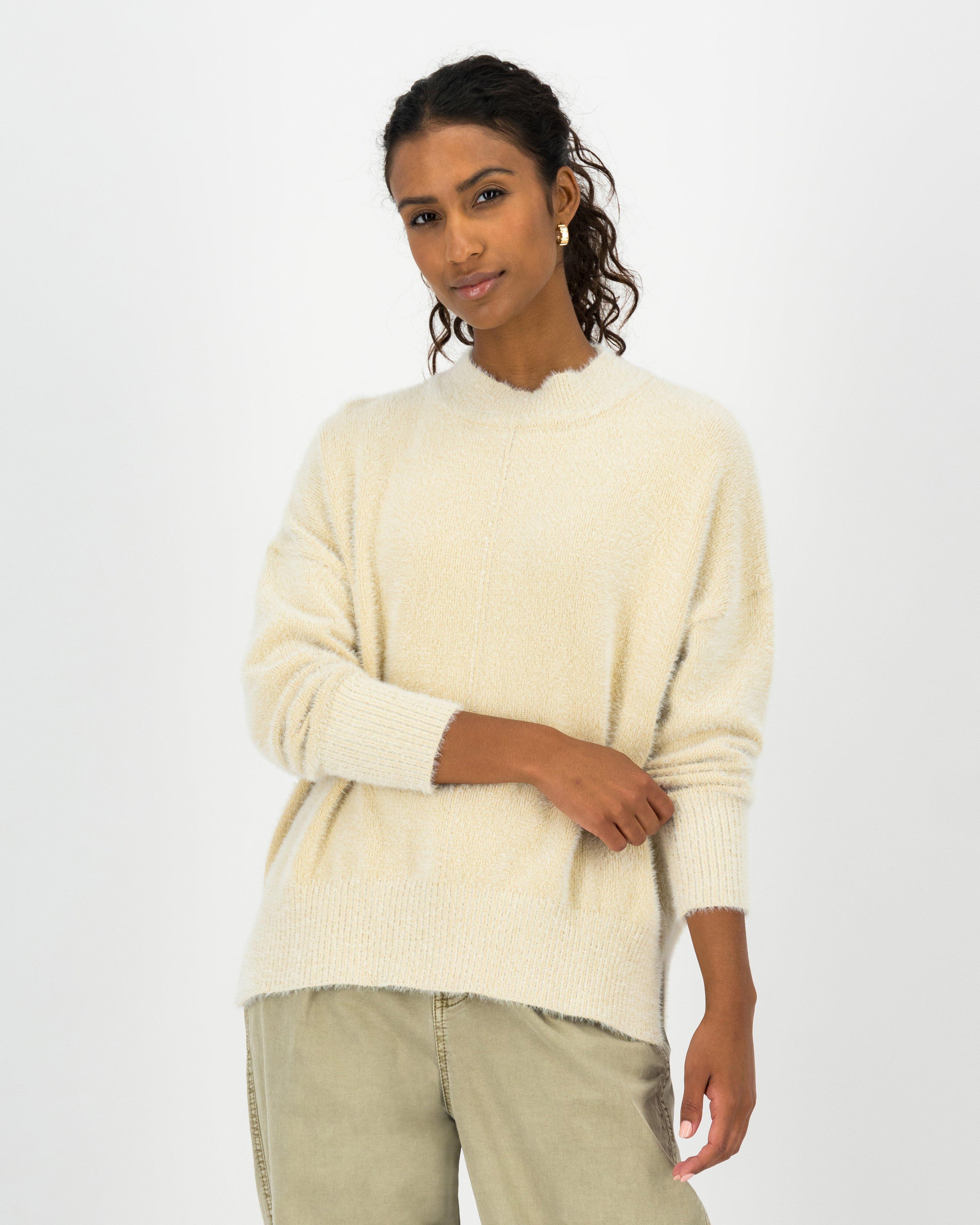 Rare Earth Women’s Fluffy Crew Neck Knit | Cape Union Mart