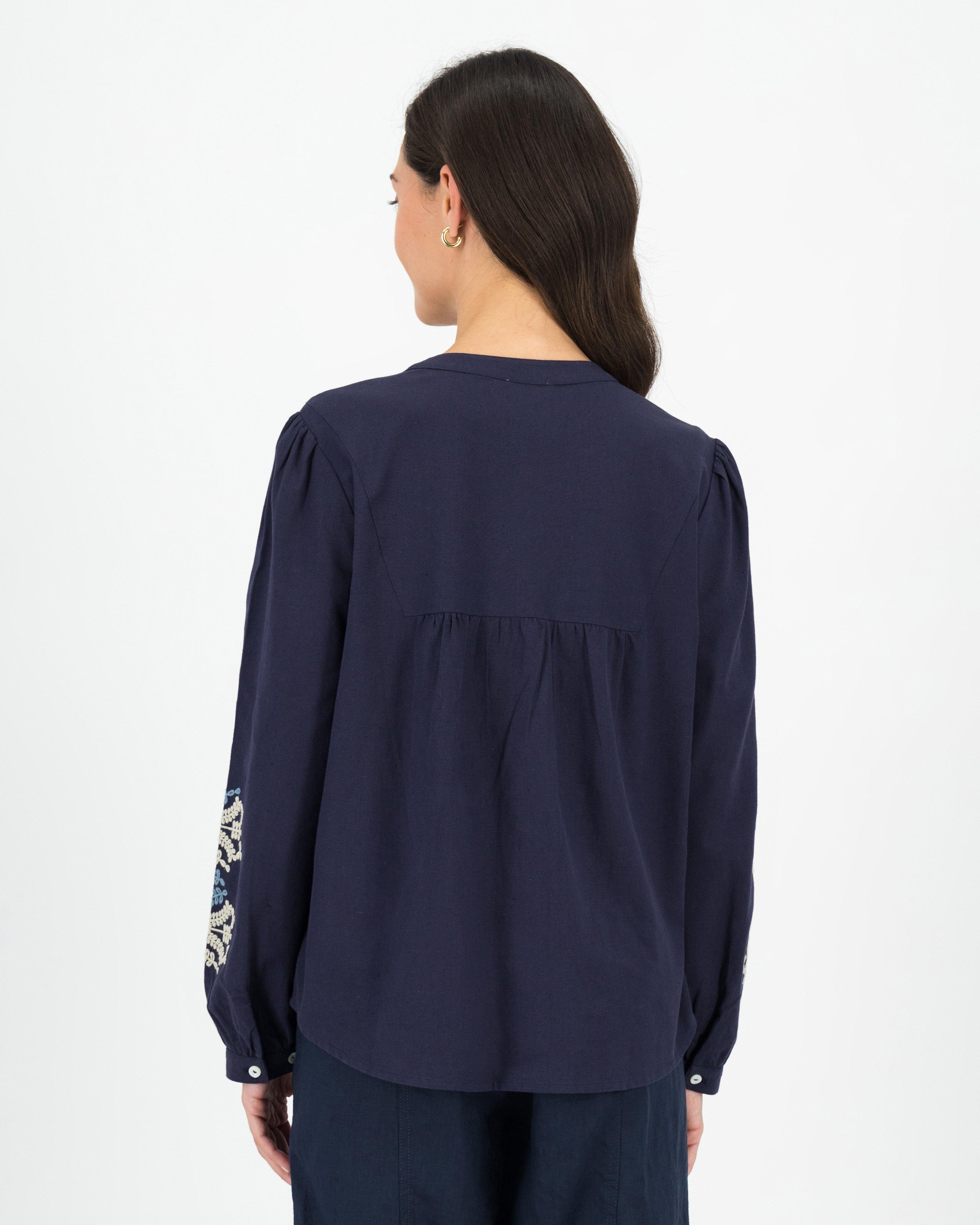 Rare Earth Women’s Divya Embroidered Blouse | Cape Union Mart