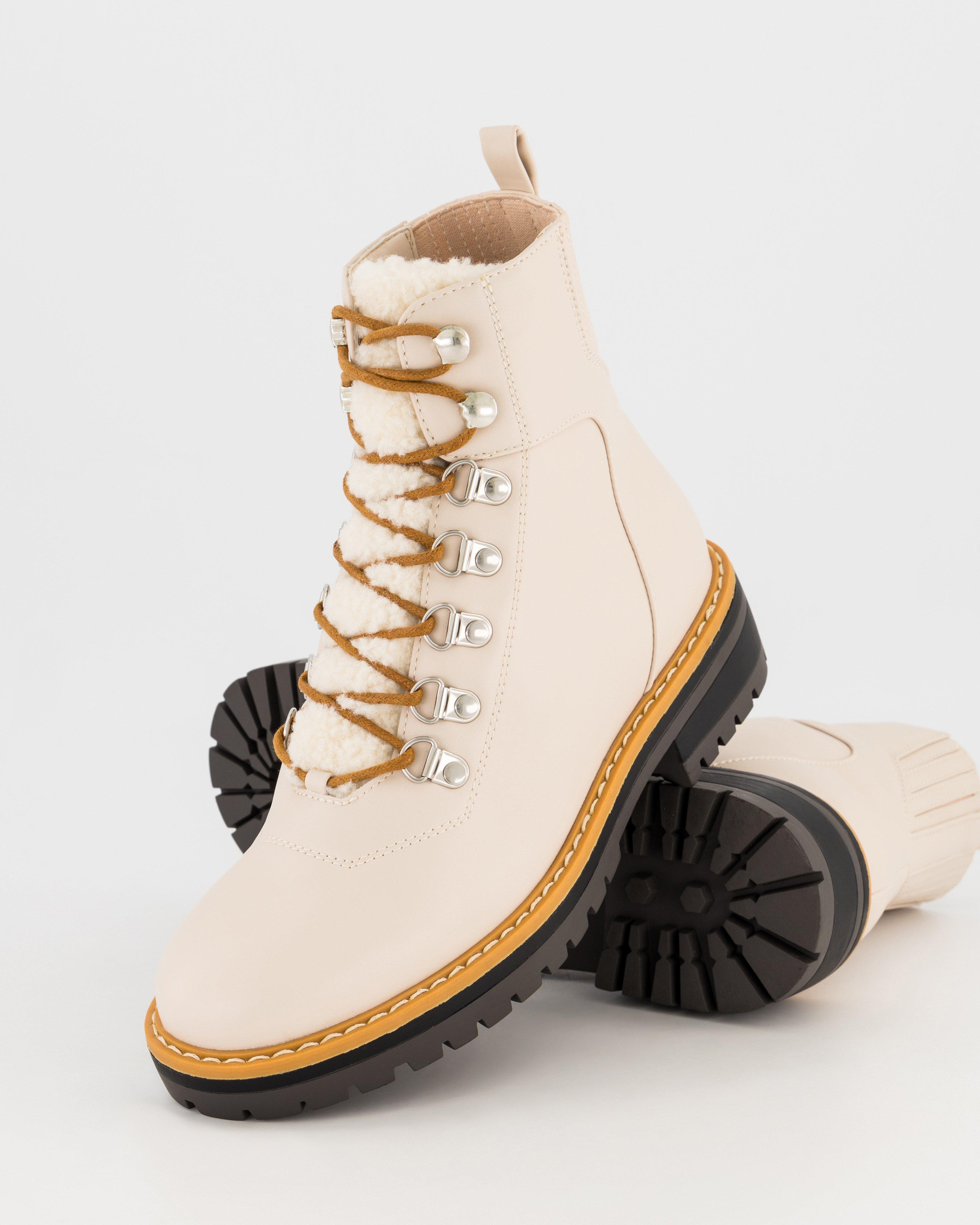 Women’s Natalee Boot | Old Khaki