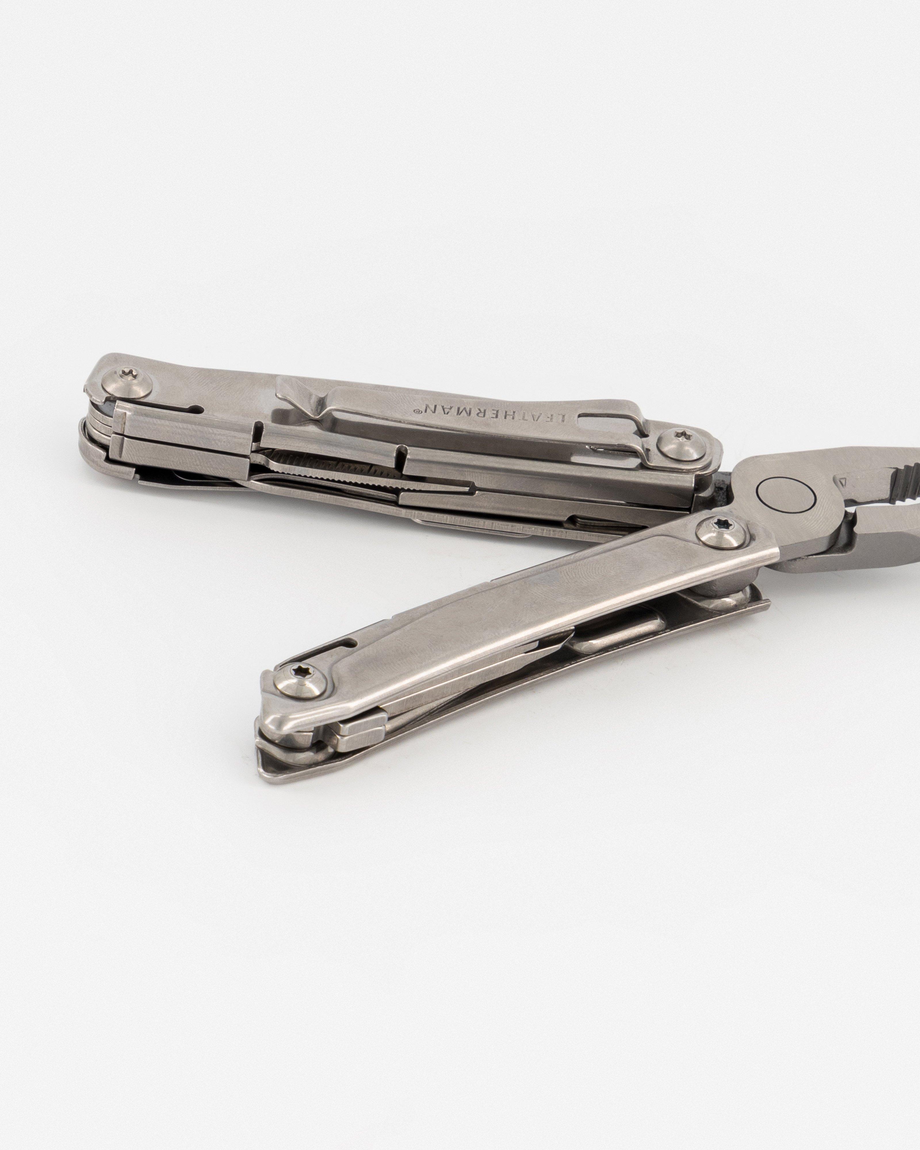 Leatherman Rev