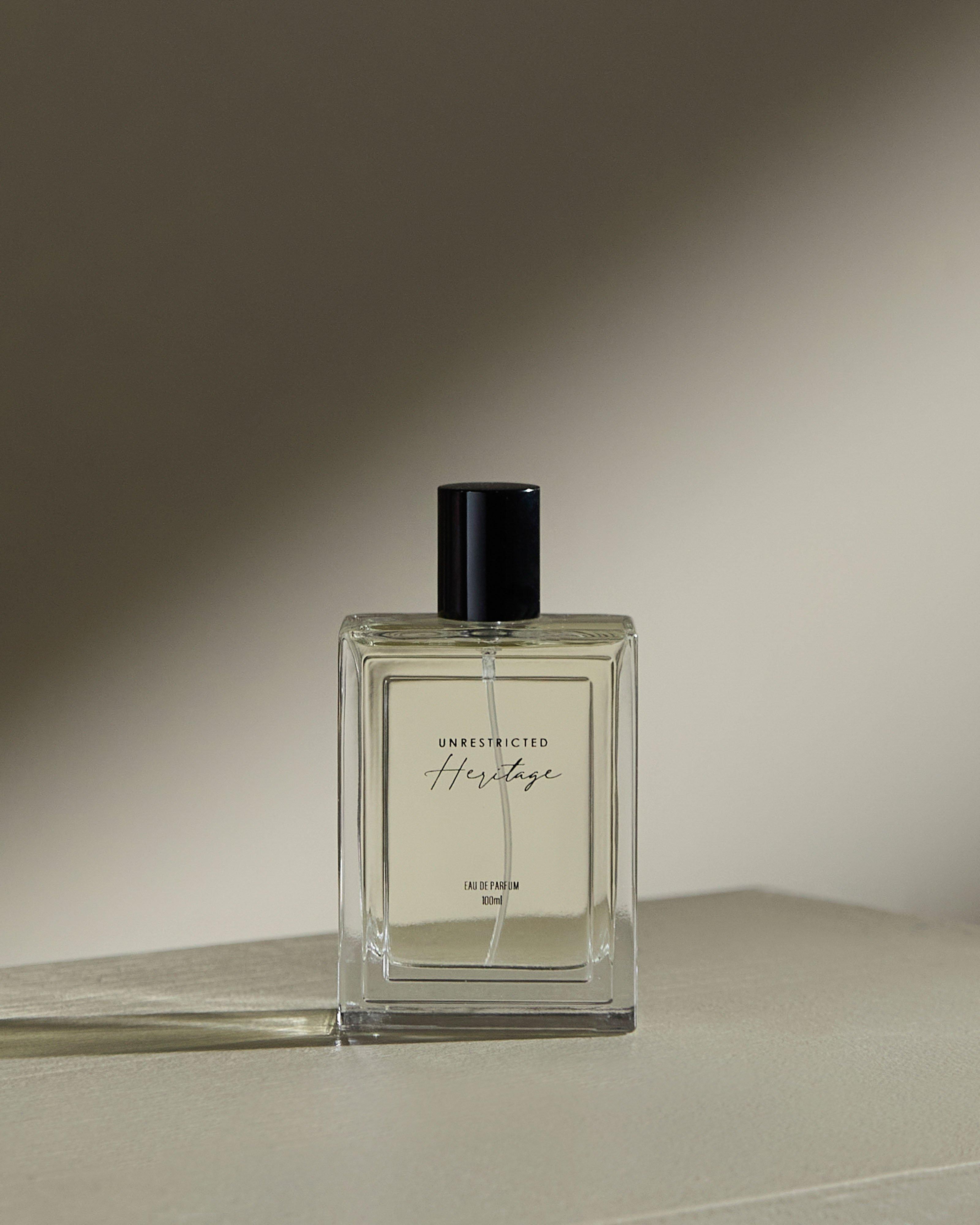 Men's Unrestricted Heritage Eau de Parfum (100ml) | Old Khaki